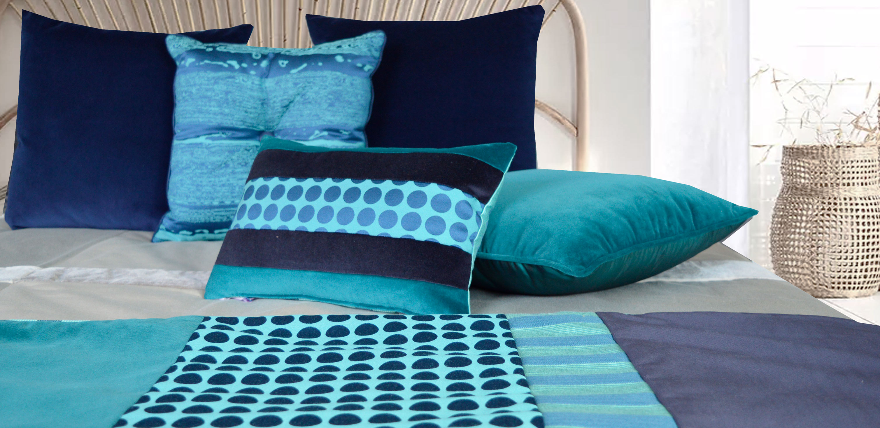 Buy online fabrics and furnishing velvets made in Italy | Shop l’Opificio